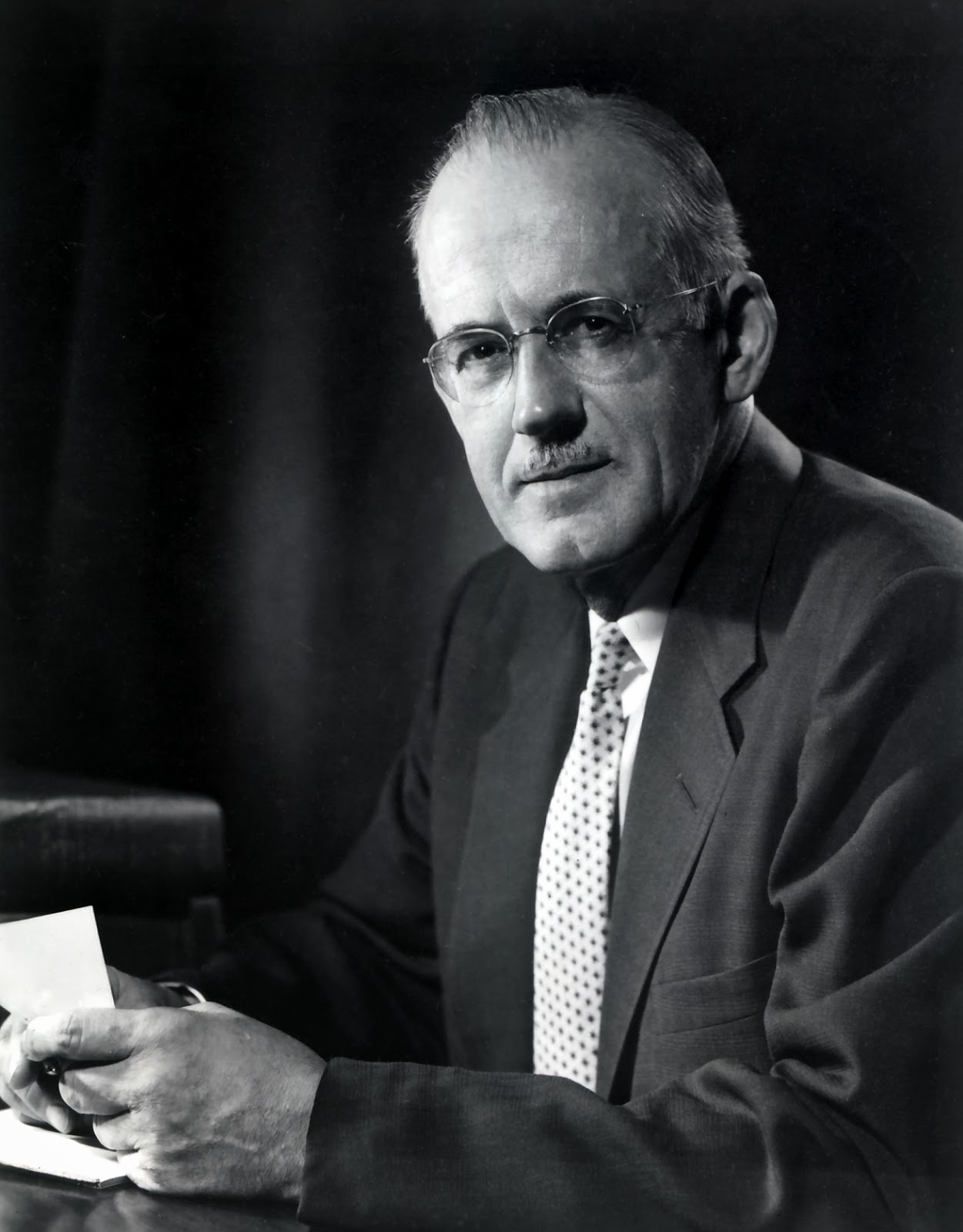 Dios te esta buscando – A.W. Tozer – BLOG TEOLOGIA PARA VIVIR